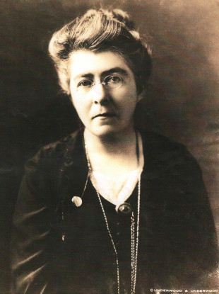 Dublin Castle to reenact moment an Irish suffragette smashed its windows